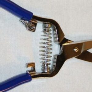 5 Best Rag Quilt Scissors In 2023 [Updated List] - TextileTuts