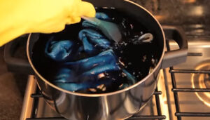 11 Best Clothing Dye Reviews In 2024 [Latest Picks] - TextileTuts